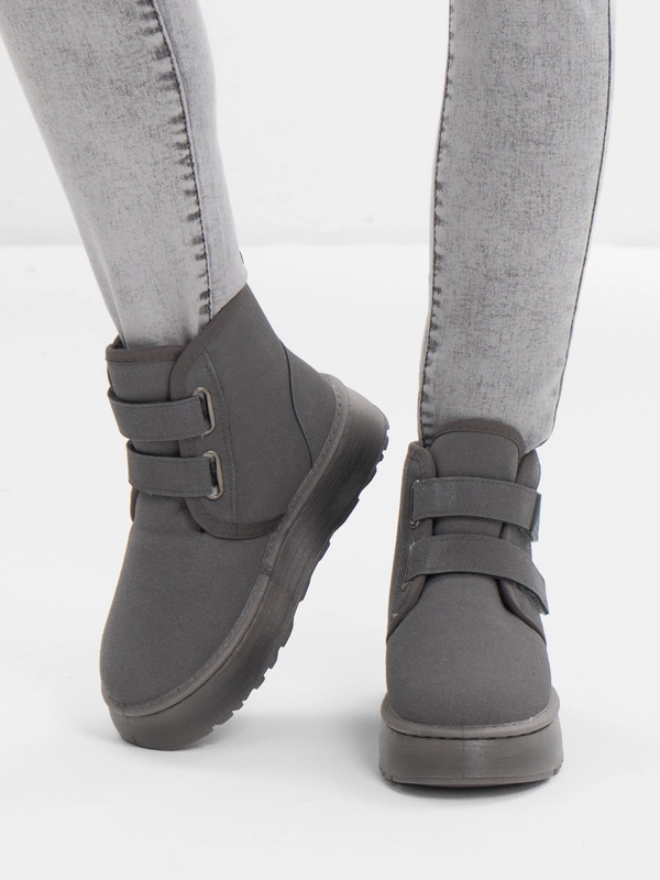 Женские угги-ботинки на липучке, с натуральным мехом купить по цене ...